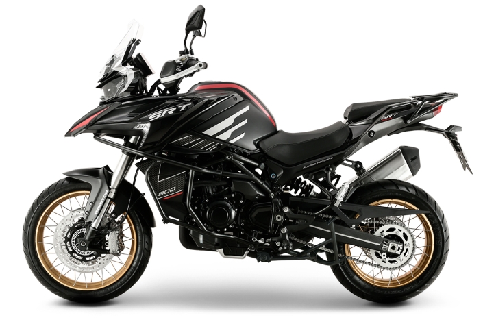 SRT 800SX - QJMOTOR